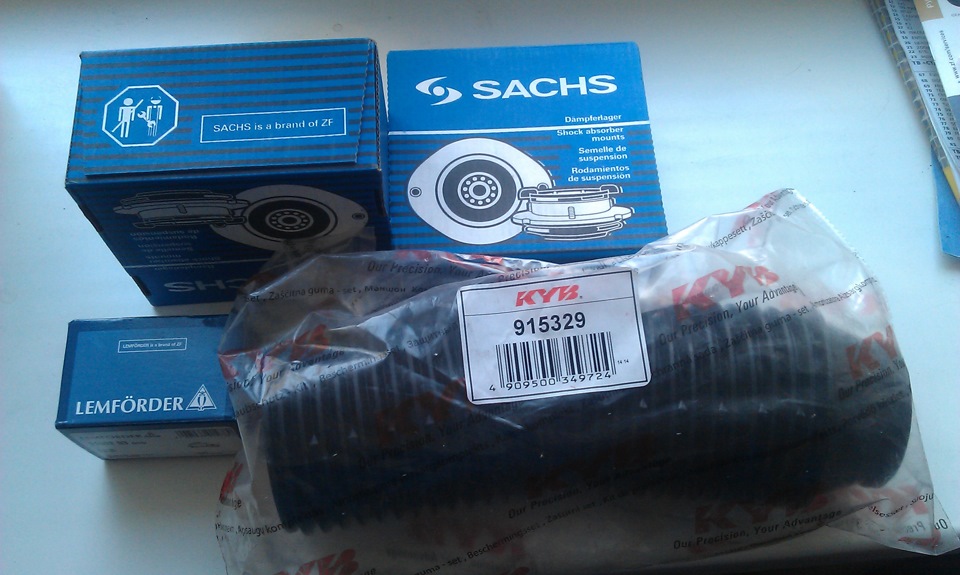 Опоры амортизатора, втулка сошки да по мелочам. — Opel Omega B, 2,6 л ...