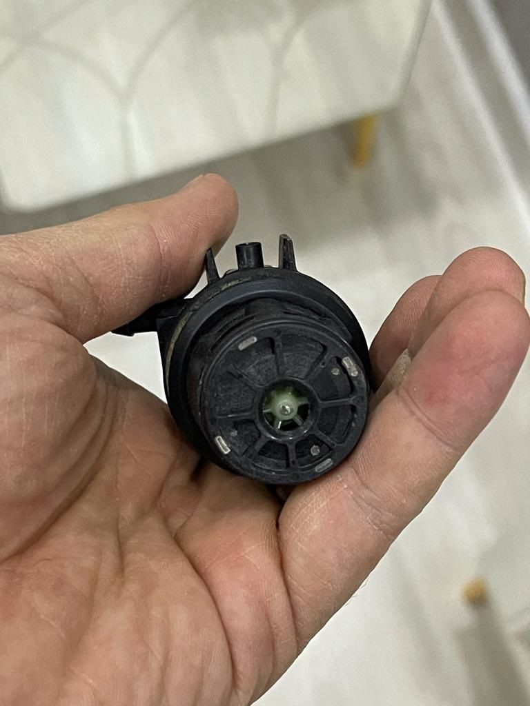 8533060170 Мотор омывателя TOYOTA LEXUS | Запчасти на DRIVE2