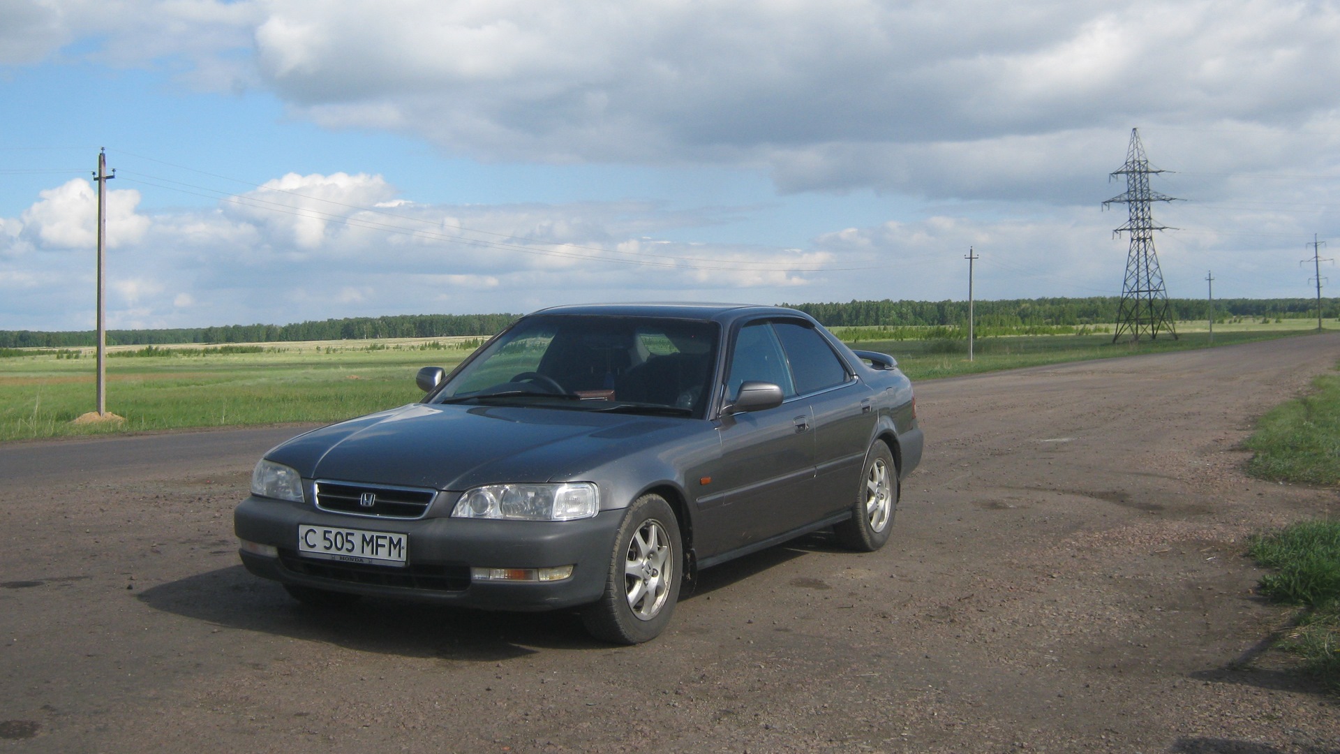 Honda Inspire (UA1/UA2/UA3) 2.5 бензиновый 1995 | Серый металлик G25 180л. на DRIVE2