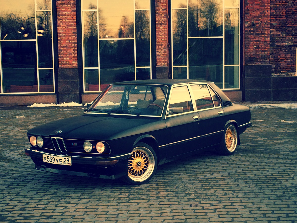 Фотосетик с телефонца — BMW 5 series (E12), 2,5 л, 1978 года | фотография | DRIVE2