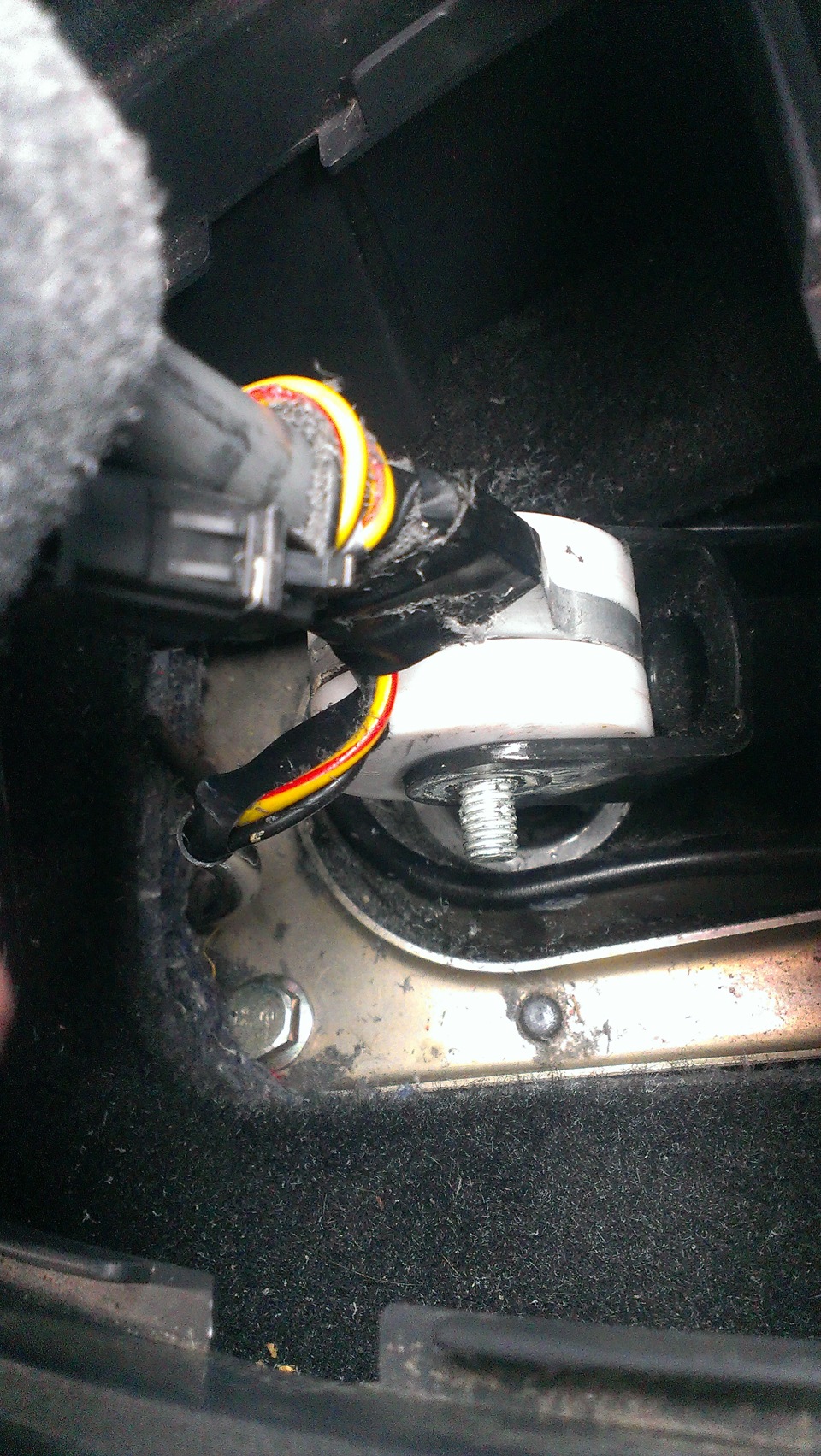 Втулки в рычаг КПП — Lada Калина Спорт (1G), 1,6 л, 2009 года | своими ...