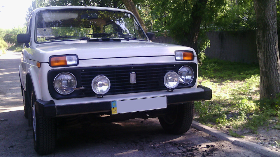 9 Что ближе? — Lada 4x4 3D, 1,6 л, 1987 года | просто так | DRIVE2