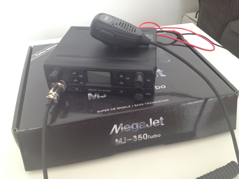 Радиофикация. СиБи — Toyota Hilux Surf (3G), 3 л, 1997 года ...