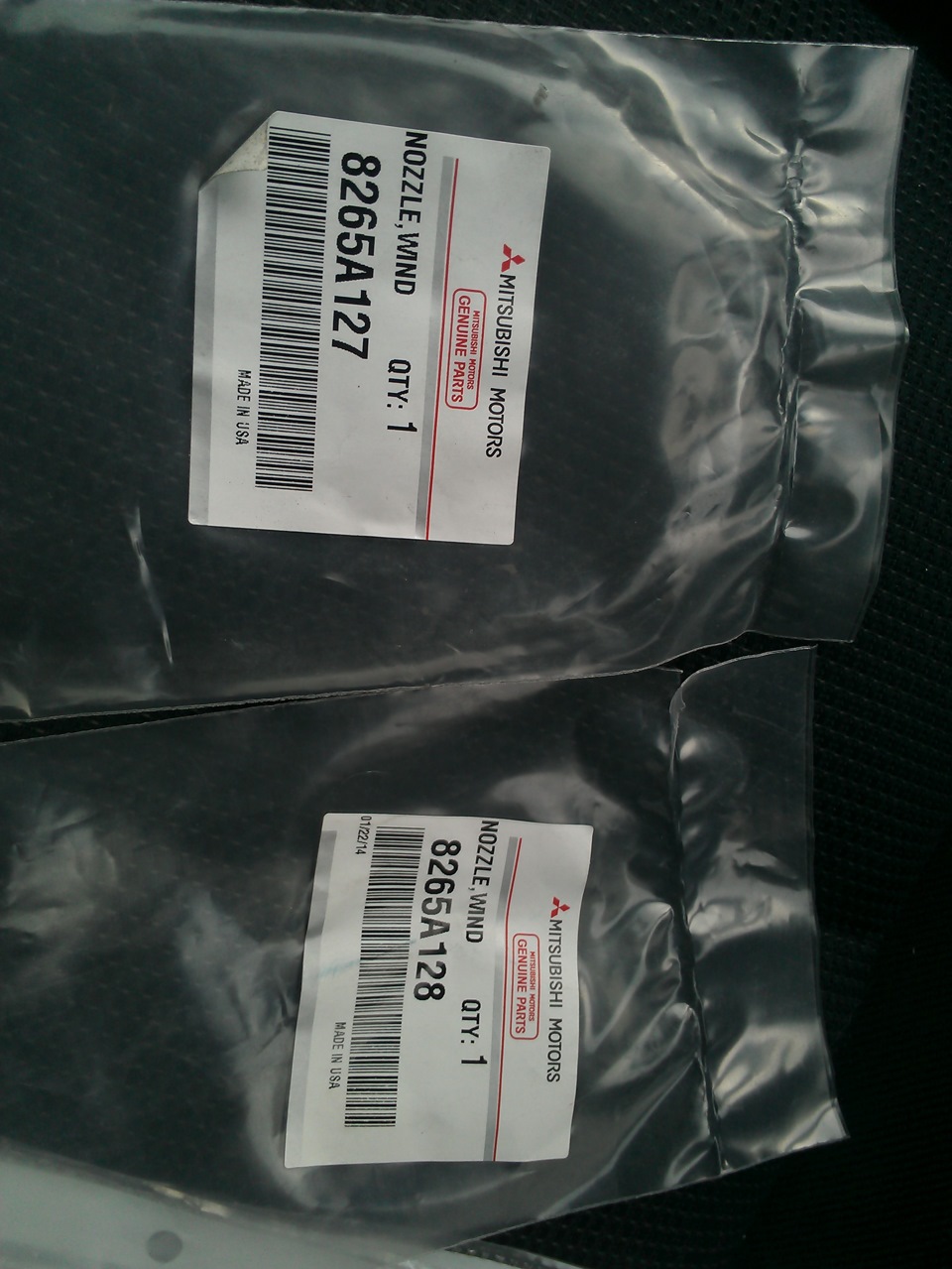 8265A127 Форсунка омывателя лобового стекла Mitsubishi | Запчасти на DRIVE2