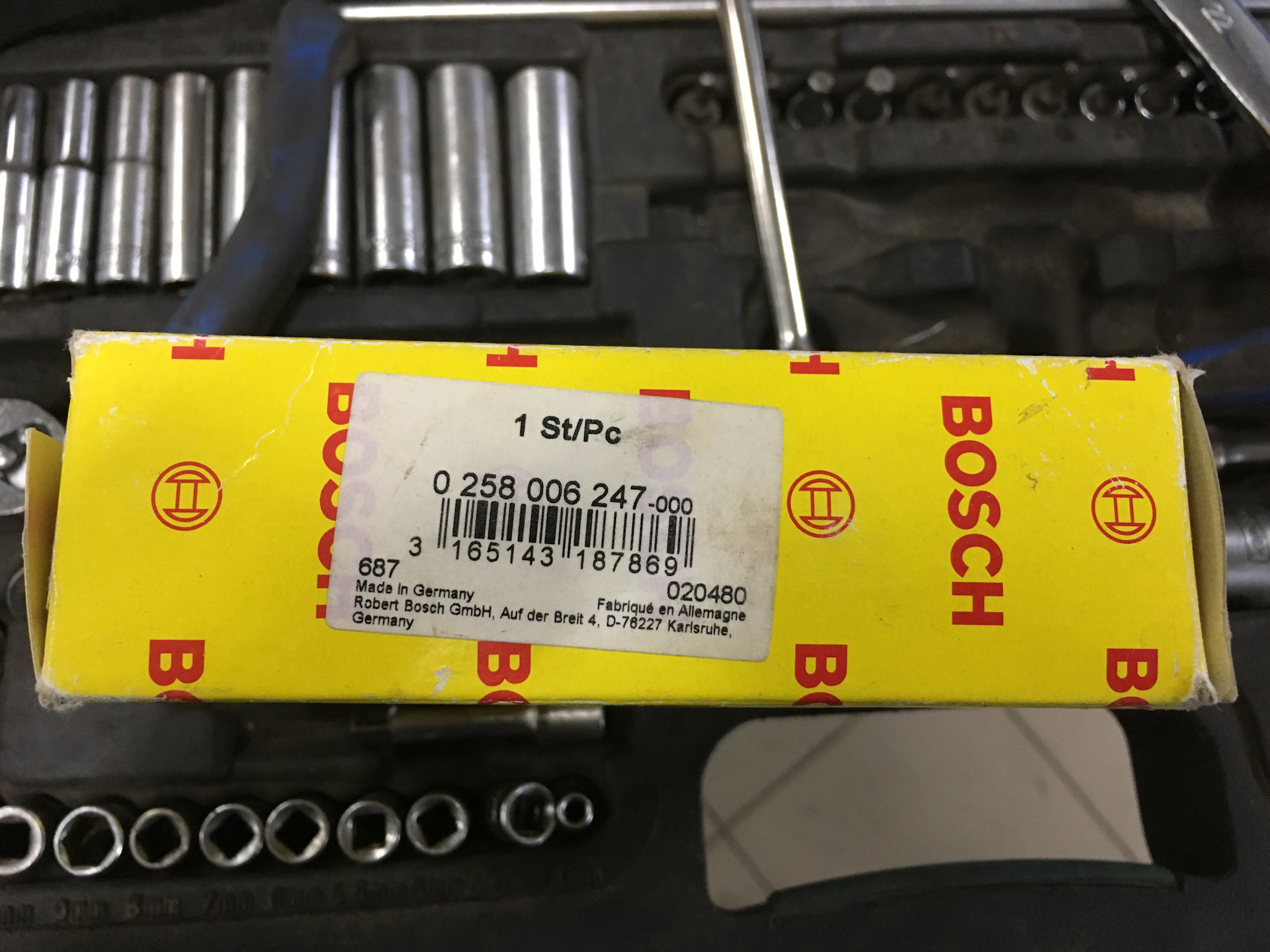 Замена кислородного датчика audi a4 b5 APT — Audi A4 (B5), 1,8 л, 1999 ...