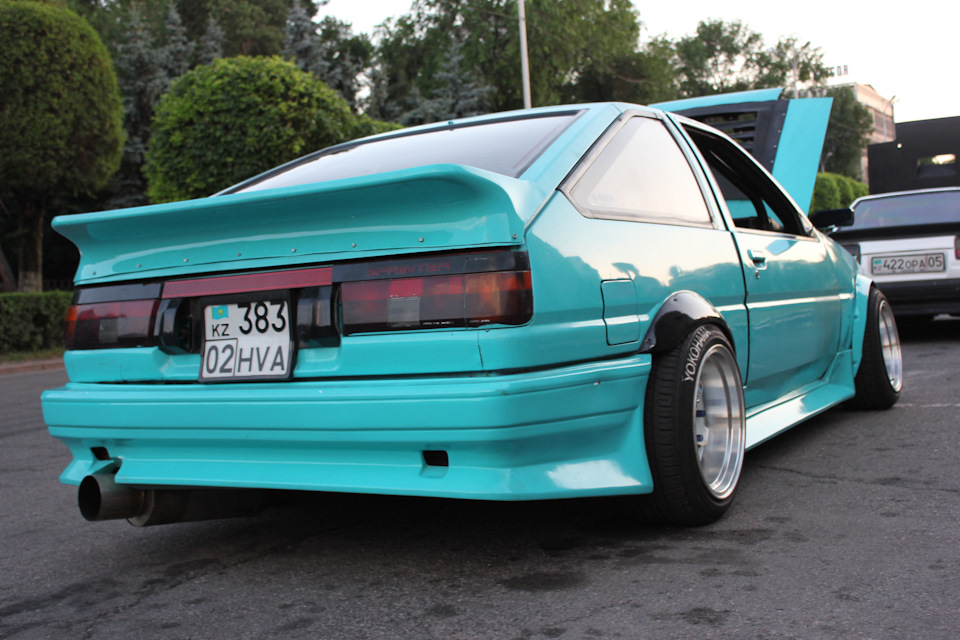 Только Foto AE86 — Toyota Sprinter Trueno (85), 2 л, 1986 года | фотография | DRIVE2