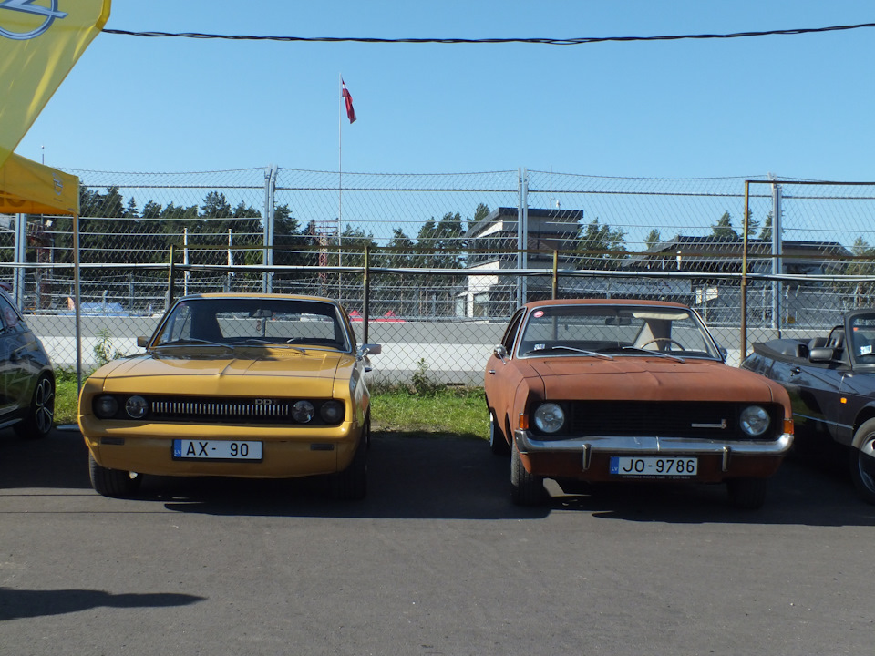"Youngtimer Cars & Coffee" — Opel Commodore A, 1,9 л, 1968 года | встреча | DRIVE2