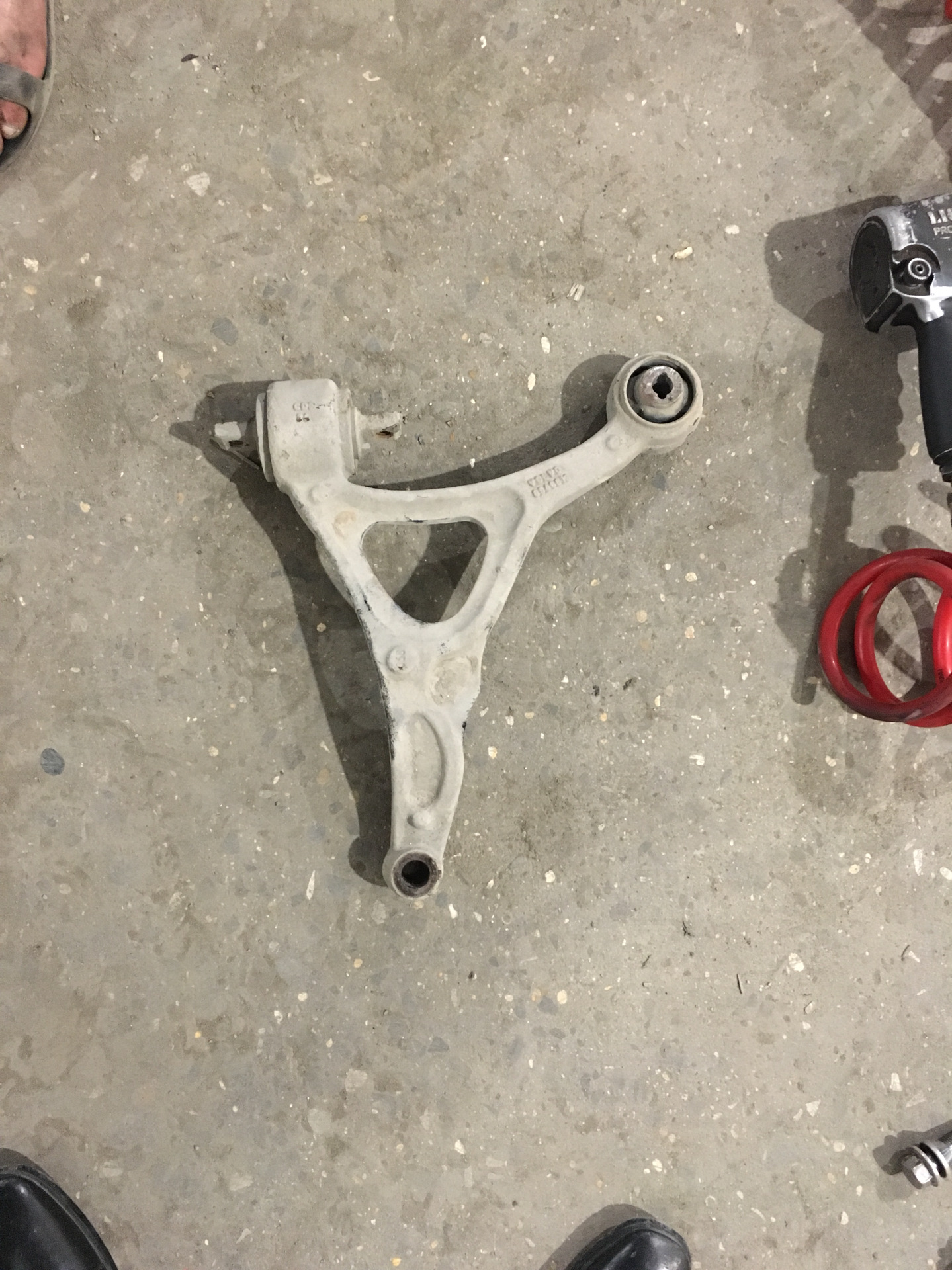 Замена сайлентов — Volvo XC90 (1G), 4,4 л, 2006 года | своими руками ...