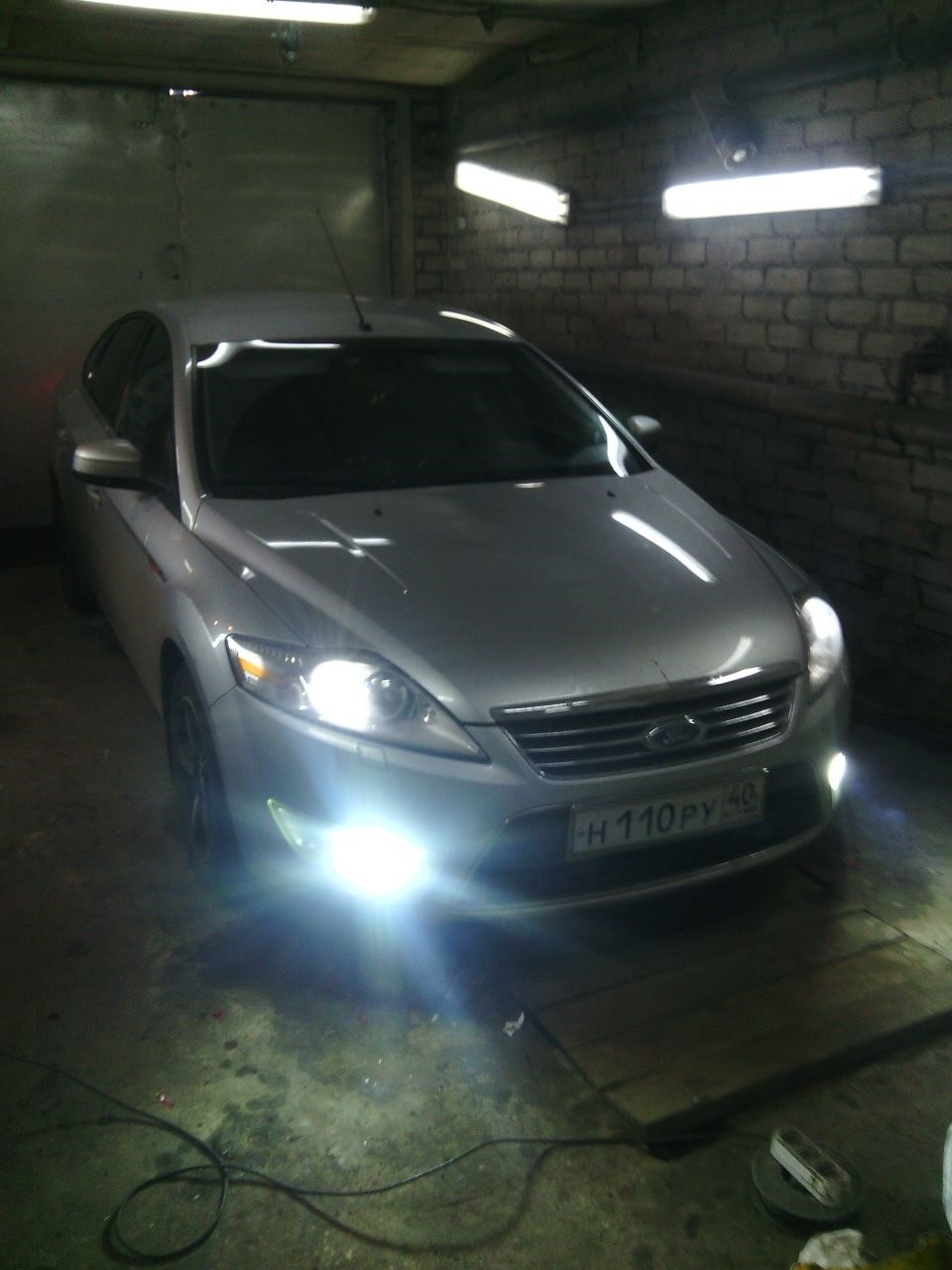 ксенон в противотуманки — Ford Mondeo IV, 2,3 л, 2009 года | тюнинг ...
