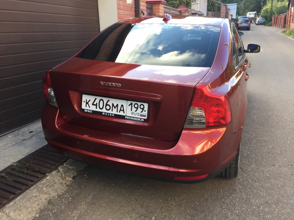 Отклеил Задние Шильдики — Volvo S40 (2G), 2,4 л, 2008 года | аксессуары ...