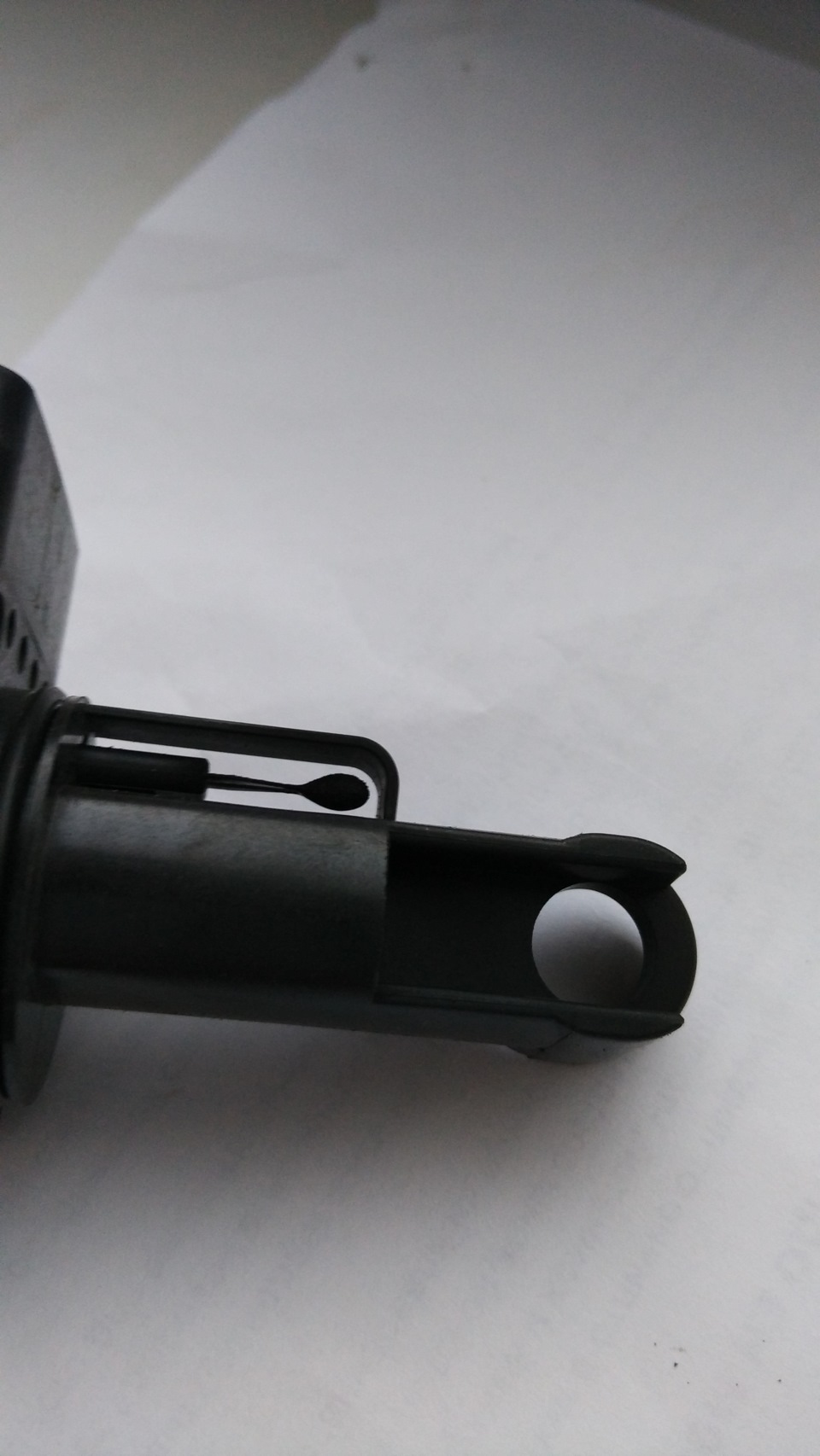 Чистка датчика массового расхода воздуха. — Toyota Yaris (p2), 1,5 л ...