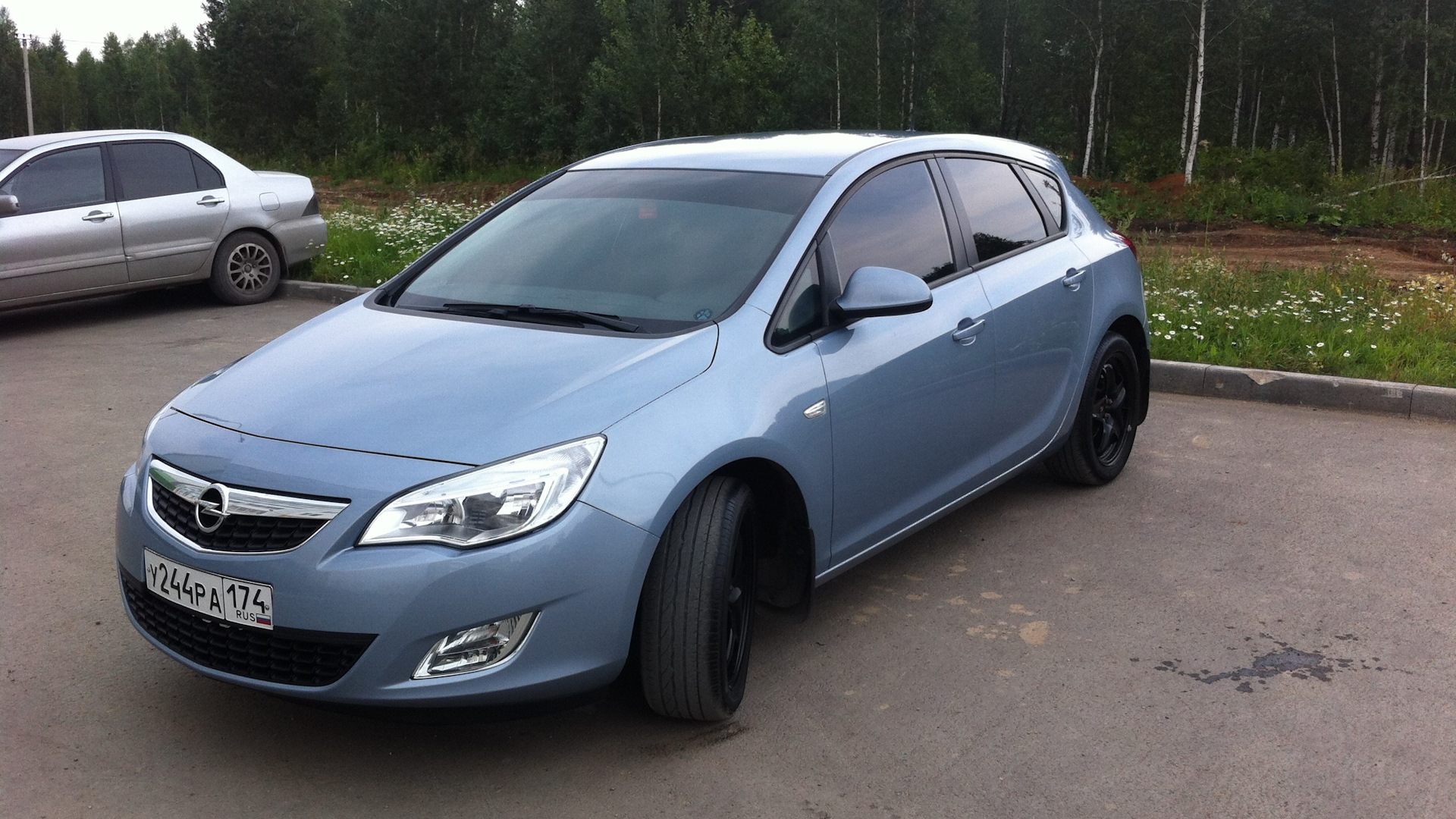 Opel Astra J 1.6 бензиновый 2012 | BLUE SKY на DRIVE2