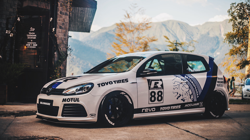 Такие дела — Volkswagen Golf Mk6 R20, 2 л., 2011 года | ДТП | DRIVE2