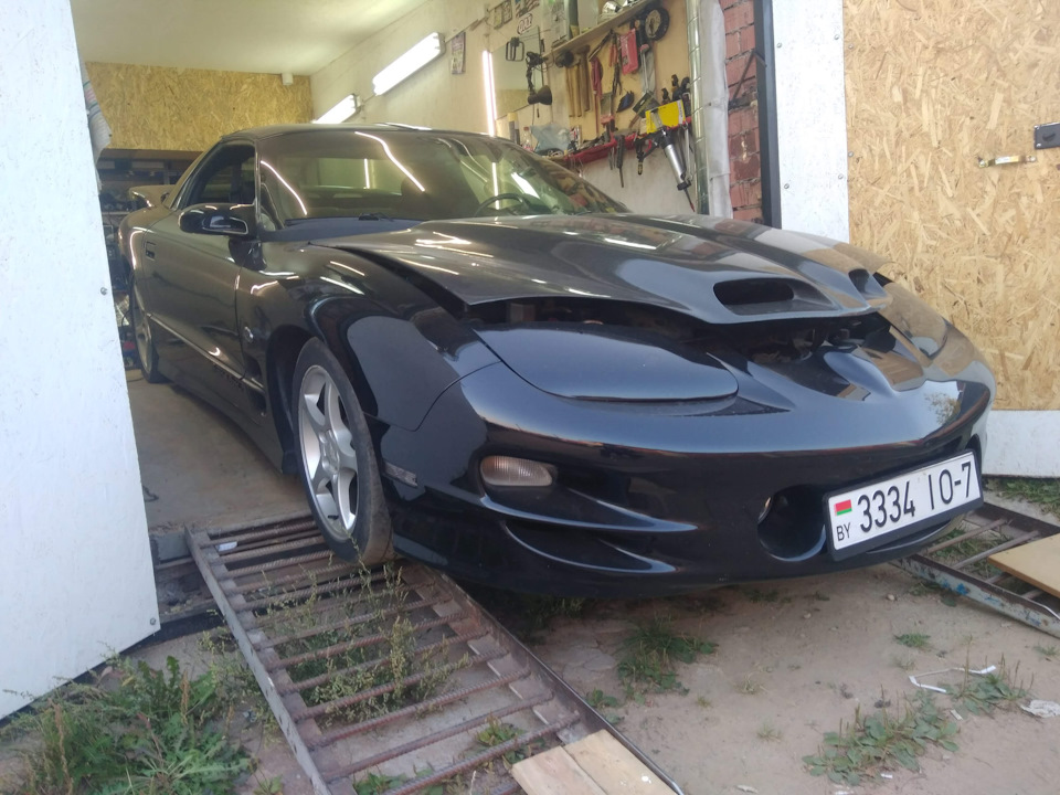 Борьба за клиренс. Часть 1. Выхлоп — Pontiac Firebird (4G), 5,7 л, 2001 ...