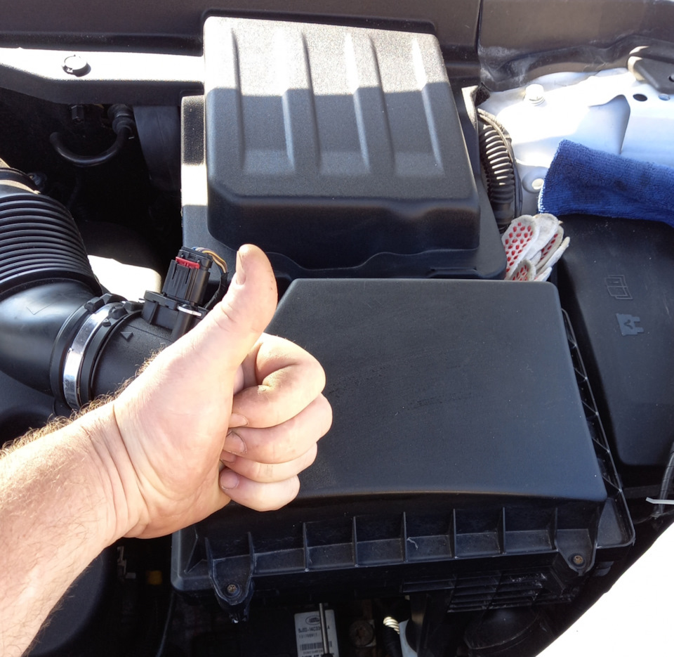 Лечим короб воздухоочистителя🔩🩺💊 — Land Rover Freelander 2 (L359), 2,2 ...