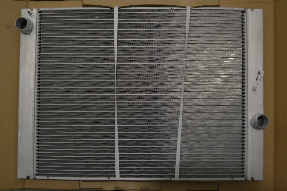 Замена радиатора охлаждения двигателя, плановое ТО и прочее — BMW 5 ...