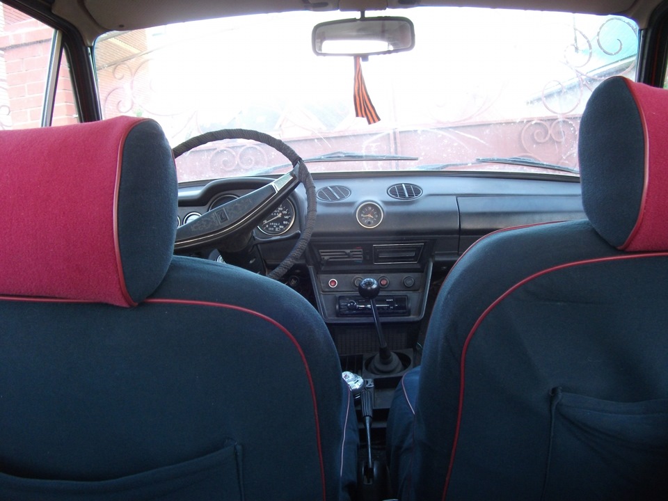 пару фоток салона — Lada 2106, 1,5 л, 1995 года | фотография | DRIVE2