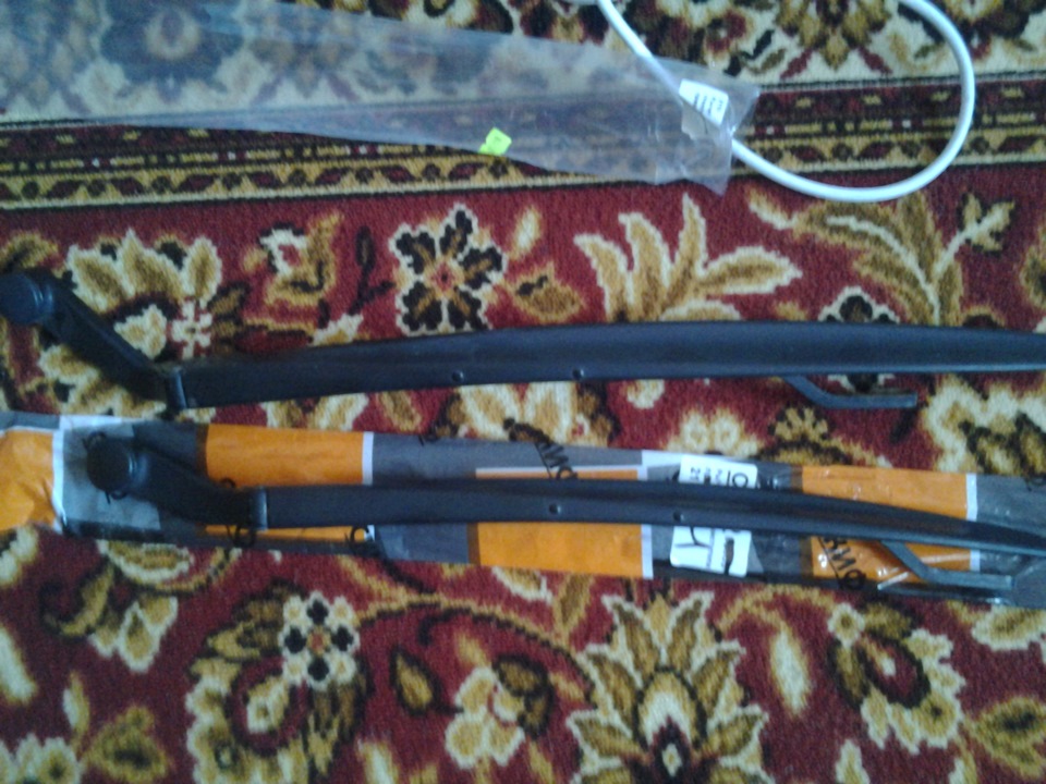 Поводки со сполером — Lada Приора хэтчбек, 1,6 л, 2013 года | тюнинг ...