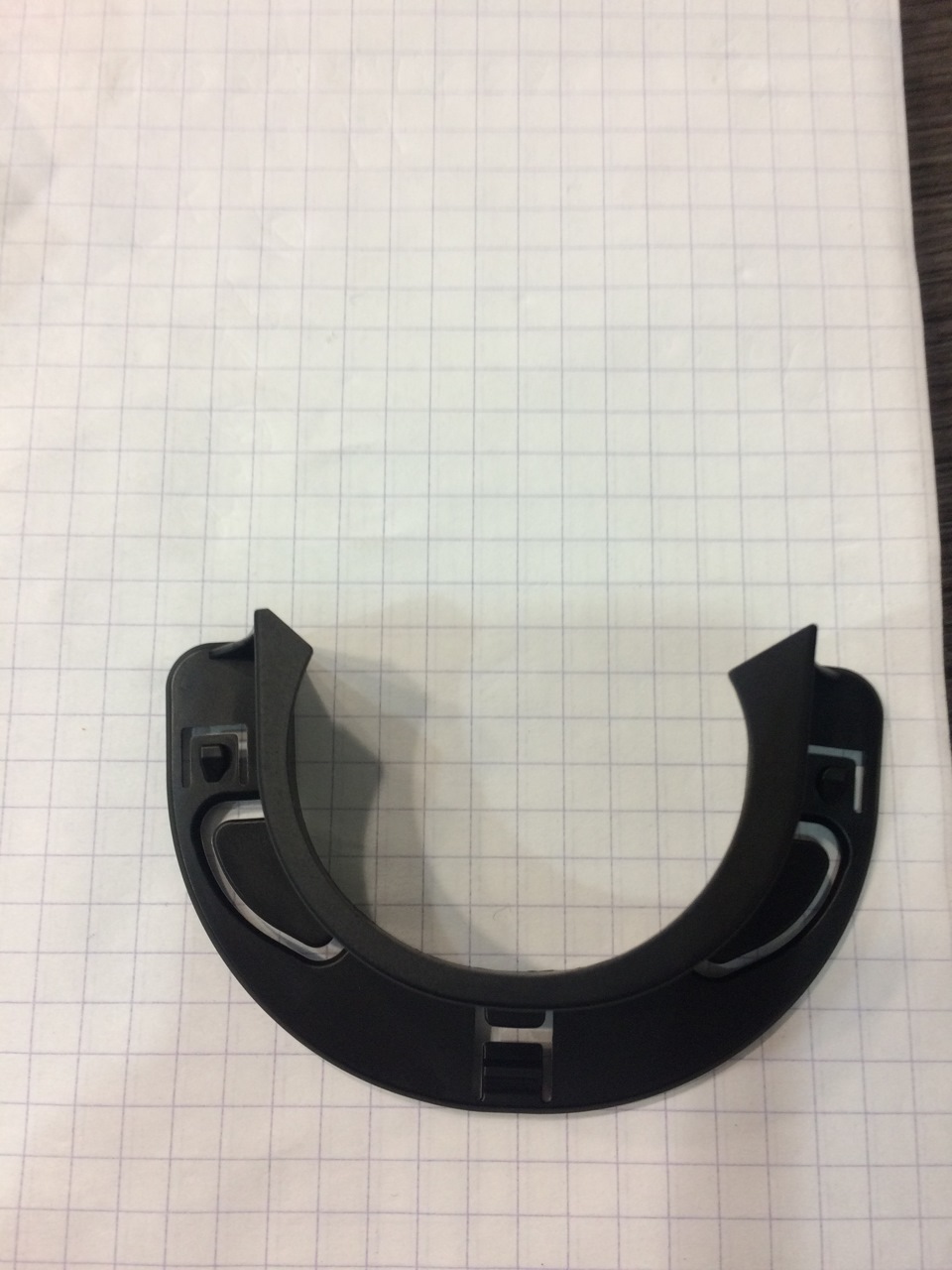 держатель пробки бензобака — Ford Mondeo III, 2 л, 2006 года ...