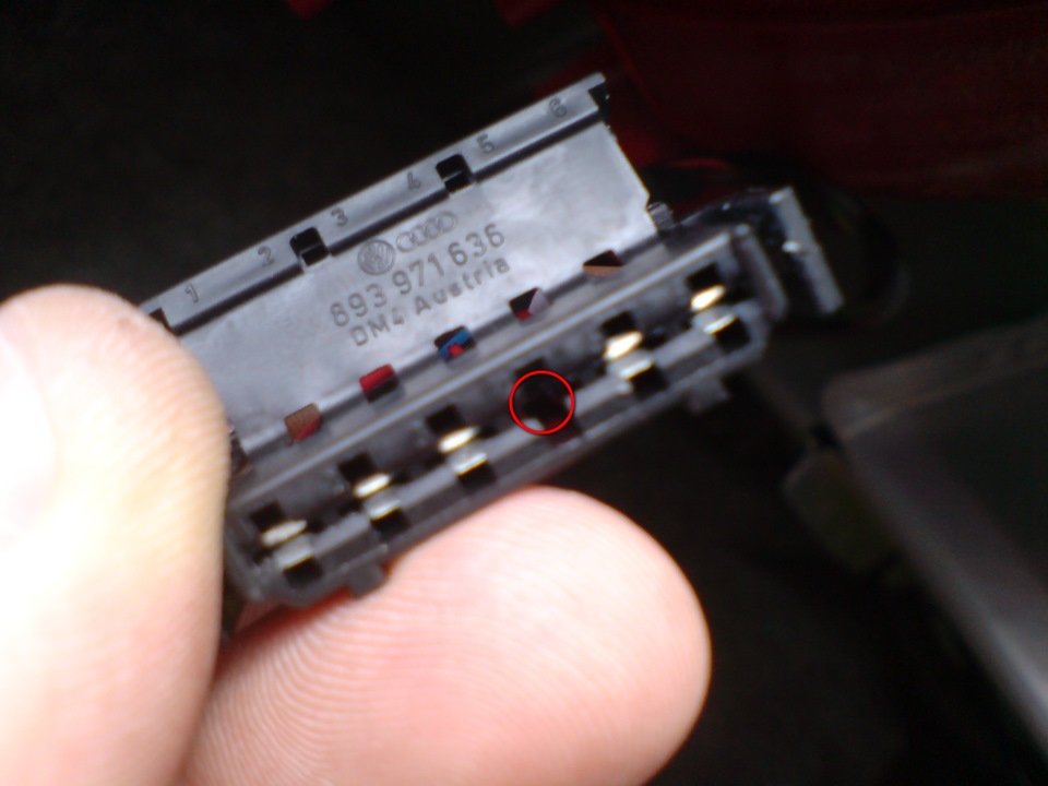 893971636 РАЗЪЕМ / GEHAEUSE VAG | Запчасти на DRIVE2