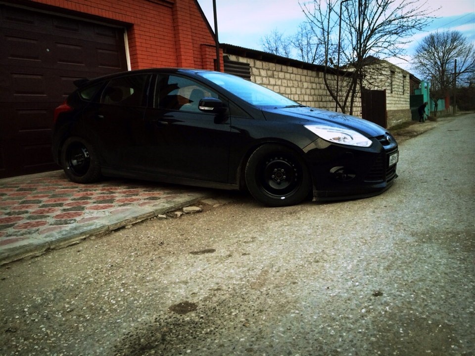 Штампы — Ford Focus Hatchback III, 2 л, 2012 года | колёсные диски | DRIVE2