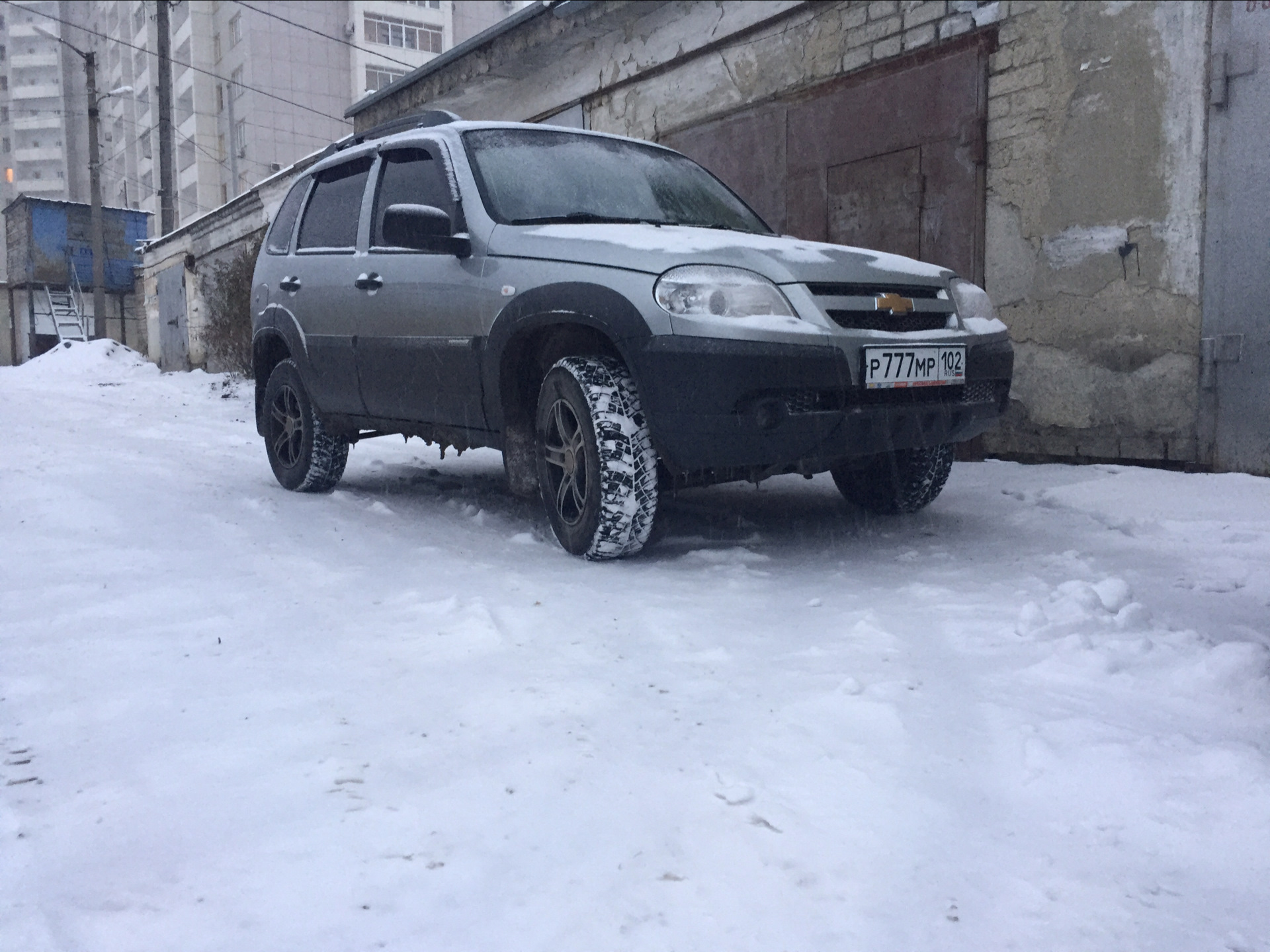 Все переобулись?! — Chevrolet Niva, 1,7 л., 2015 года | шины | DRIVE2