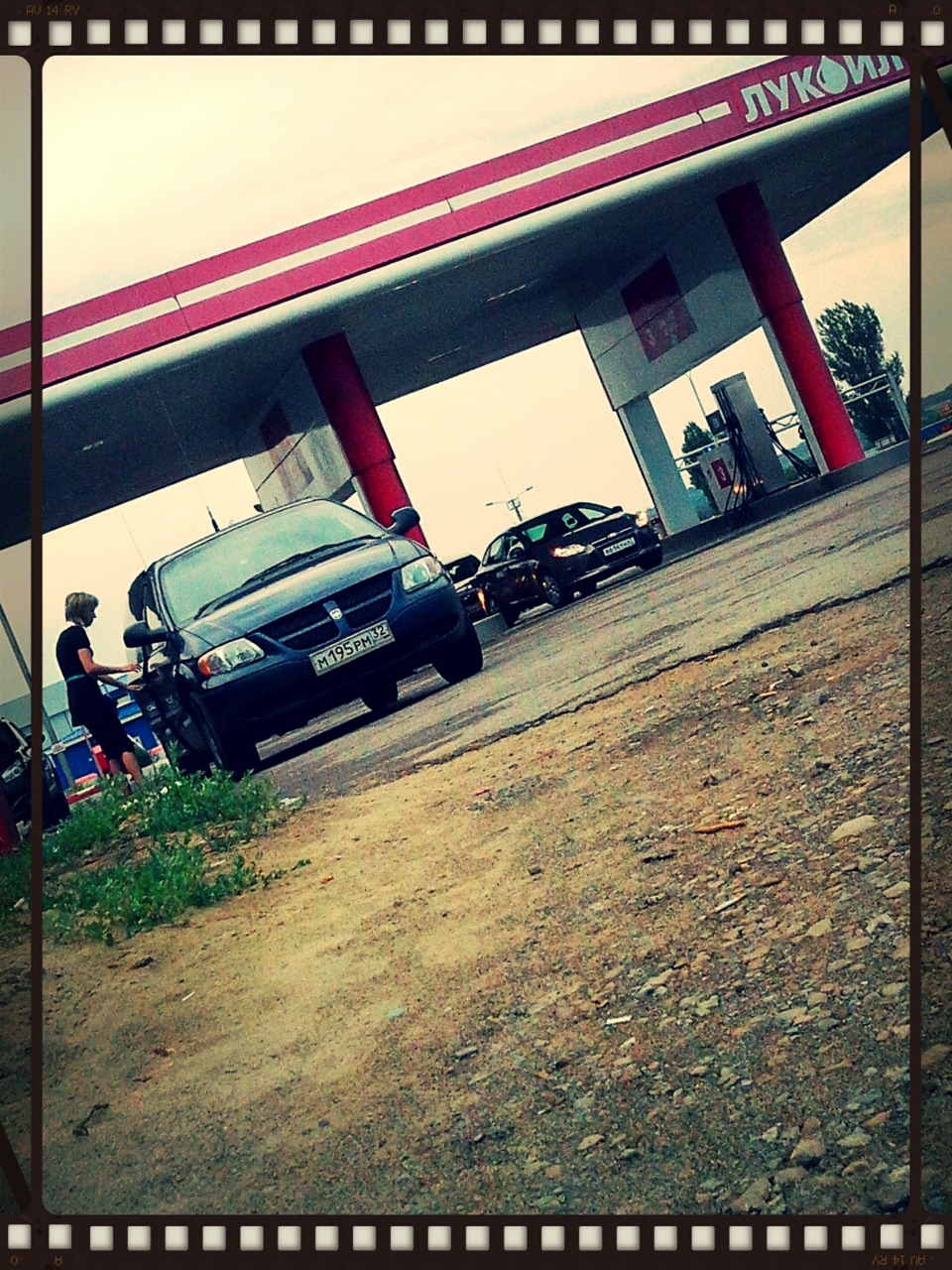 история 2007-2013 прошлого хозяина( из серии "наследство") — Dodge Caravan IV, 2,4 л, 2002 года ...