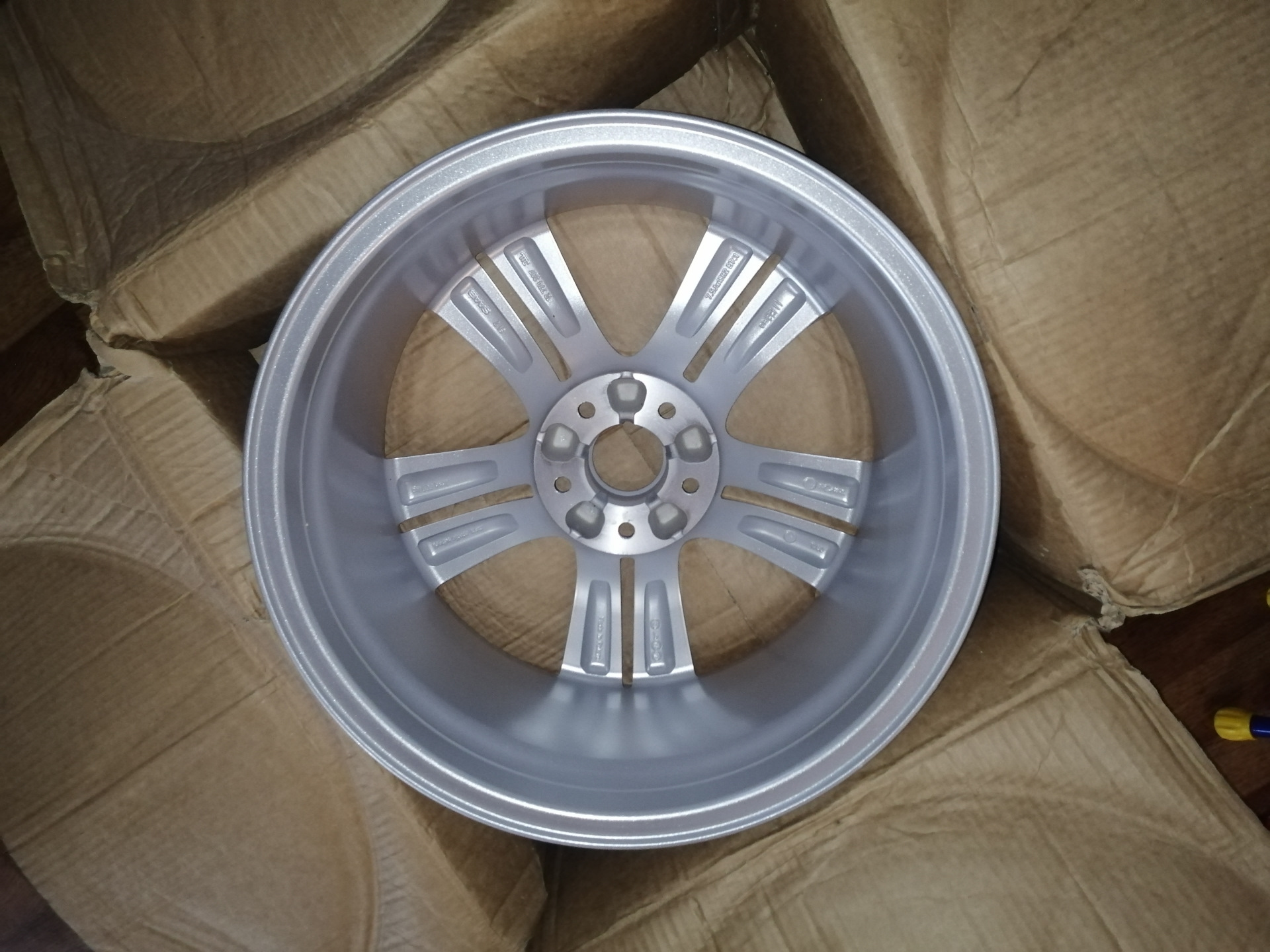 12770237 ALU73 — Saab 9-3 (2G), 2 л, 2009 года | колёсные диски | DRIVE2