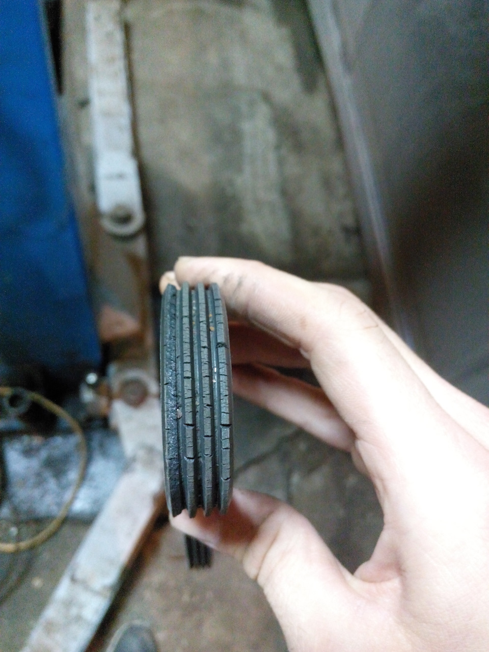 Стойки проставки пыльники опорник ремни — Nissan Wingroad (Y11), 1,8 л ...