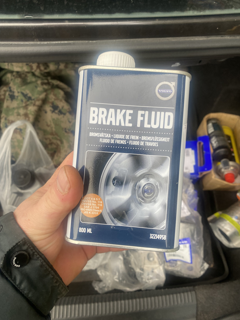 32214958 Жидкость тормозная VOLVO 0.8L Volvo | Запчасти на DRIVE2