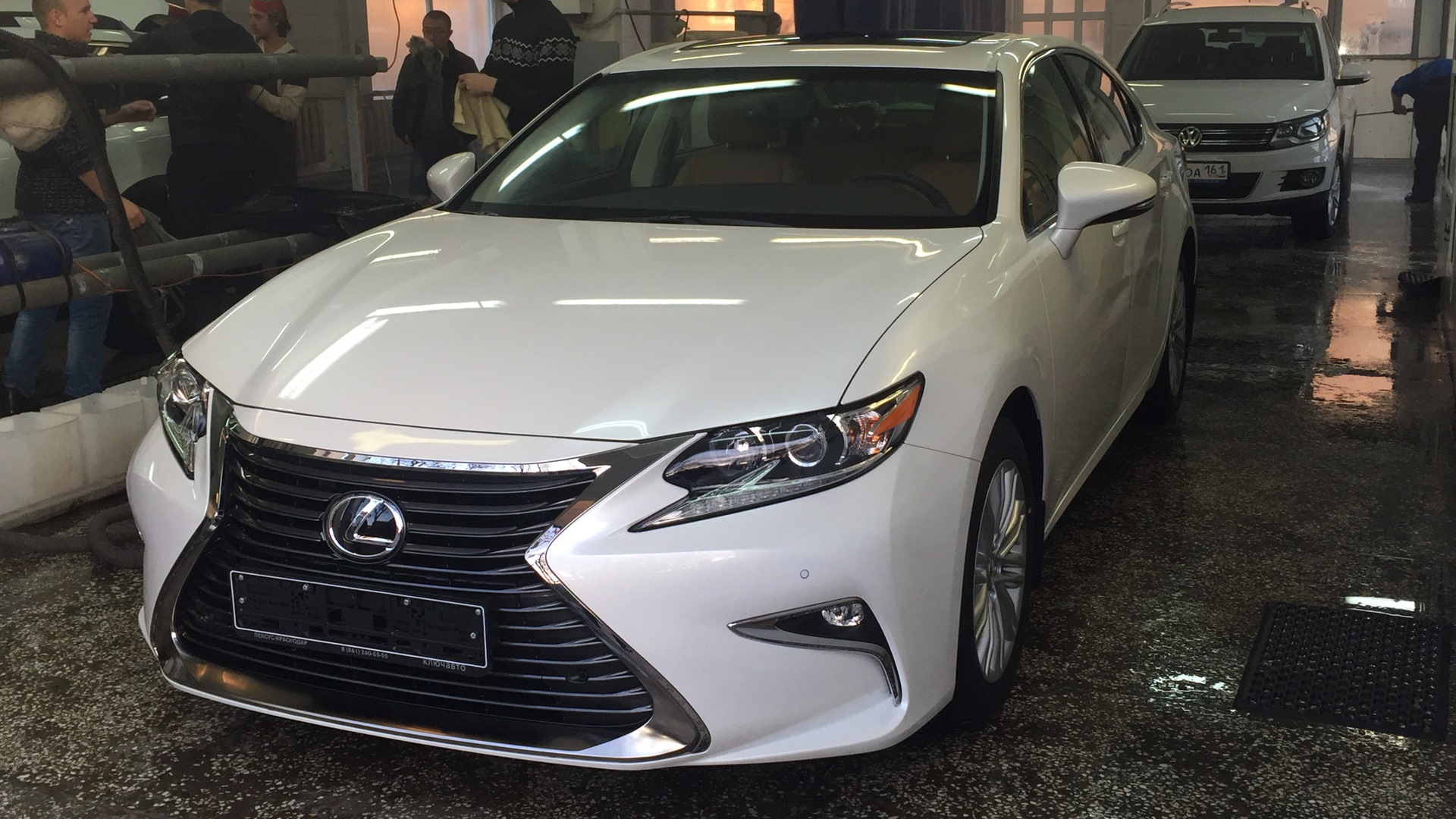Lexus ES (XV60) 2.0 бензиновый 2015 | на DRIVE2