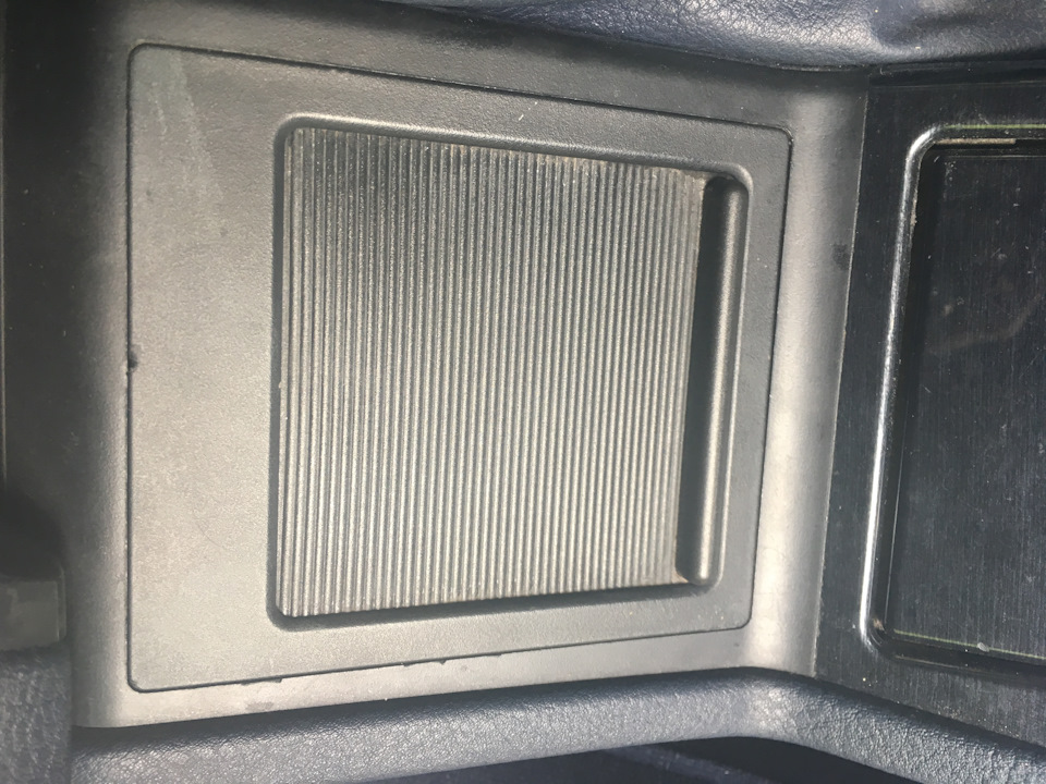 Замена подкасетницы — BMW 5 series (E39), 2,5 л, 1998 года | аксессуары ...