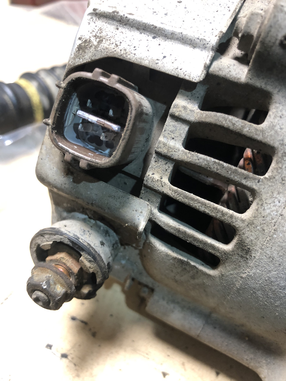 13537790330 Трубопровод для слива просачив.топлива BMW | Запчасти на DRIVE2