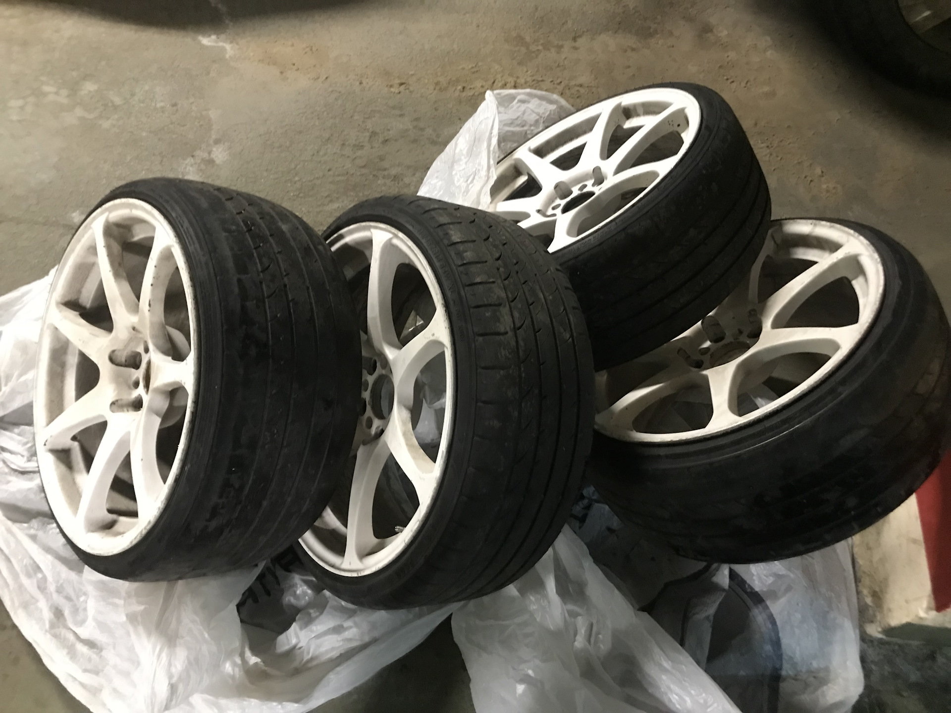 cst hyper zero-1/ Случайно прикупил новые диски, осталось выбрать цвет ...