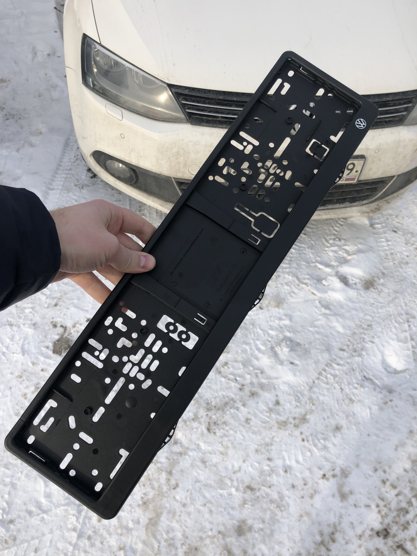 Оригинальные номерные рамки VW. — Volkswagen Jetta VI, 1,4 л, 2013 года ...