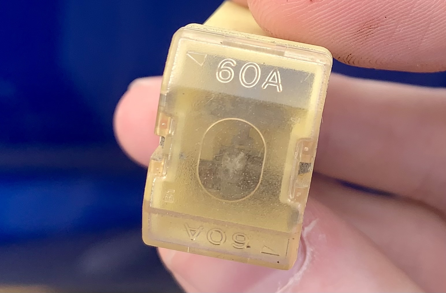 Предохранитель 60А 82211FC160 | Попробуй найди | Насос подачи воздуха ...