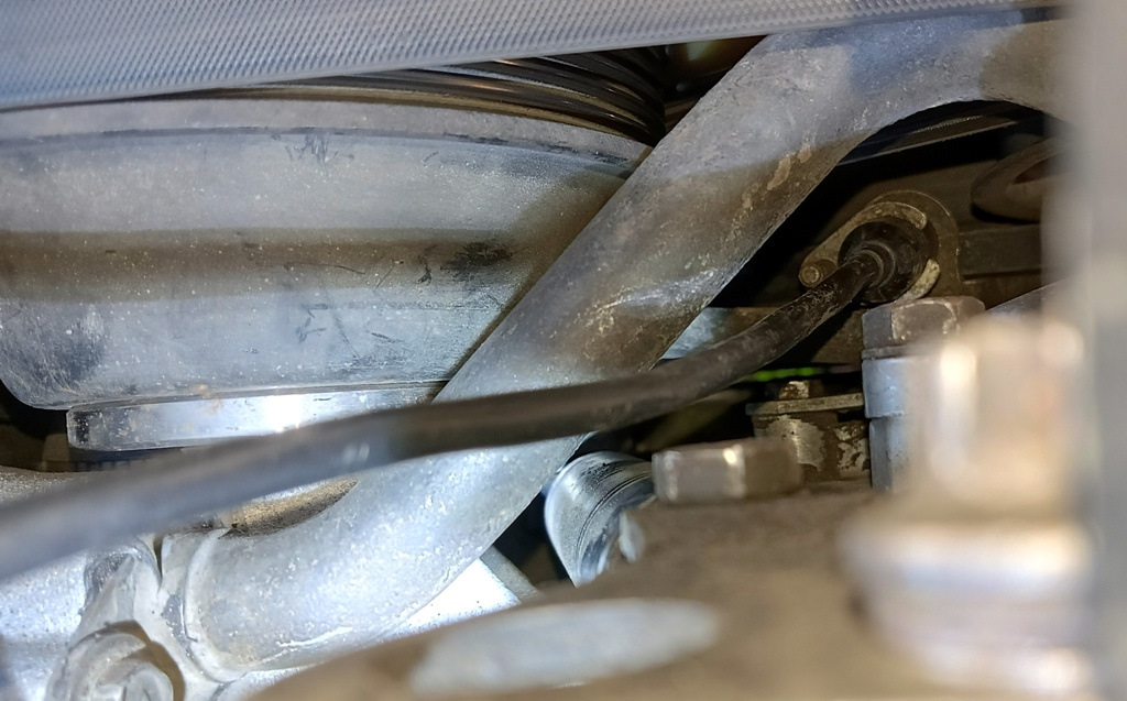 Установка датчика ВМТ A 0021532228 (он же A 0021531328) — Mercedes-Benz ...