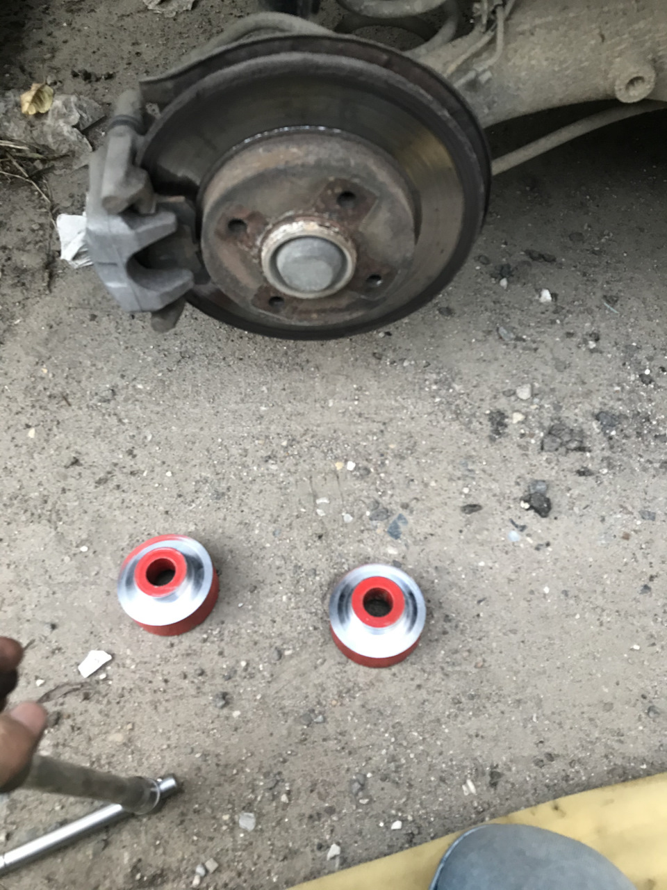Поставил Проставки под задние пружины — Peugeot 307 SW, 1,6 л, 2005 ...