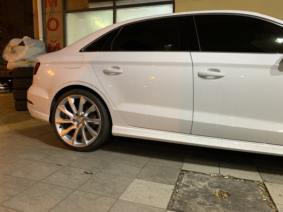 Примерка девятнадцатых! — Audi A3 Sedan (8V), 2 л, 2018 года | колёсные диски | DRIVE2