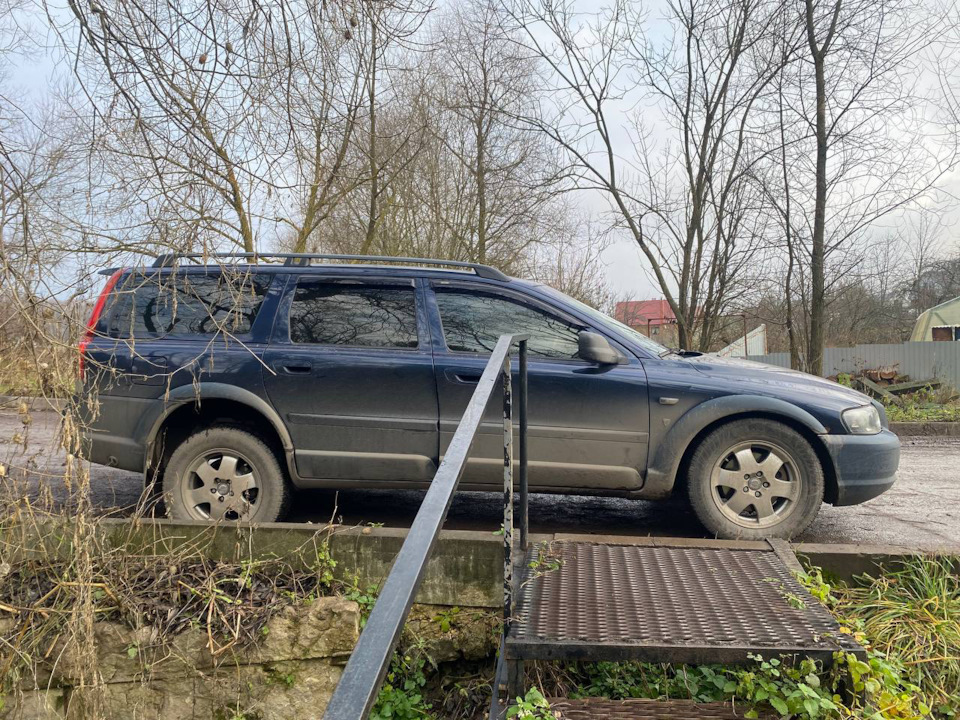 Передние пружины или стенс)))) 🫣 — Volvo XC70 II, 2,4 л, 2002 года ...