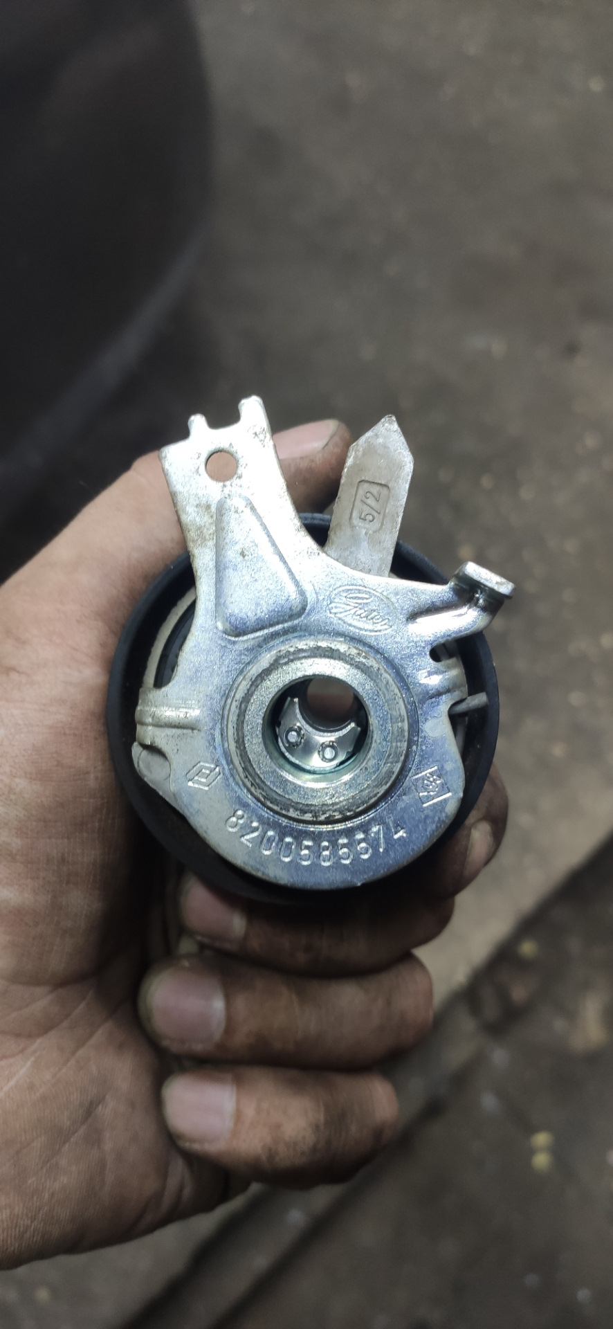 Замена к-т ГРМ — Renault Laguna III, 1,5 л, 2009 года | своими руками ...