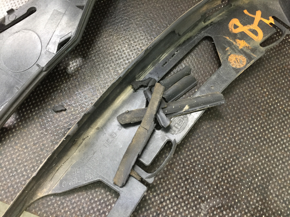 33. Замена оптики "дорестайлинг" на LCI. — BMW 5 series Touring (E61 ...