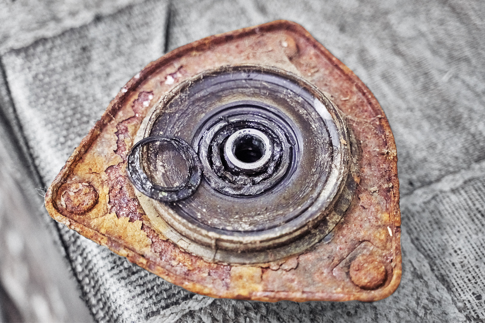 MacPherson Strut Mount Failure: Symptoms, Diagnosis, and Repair with FEBEST Kits – Febest Auto ...