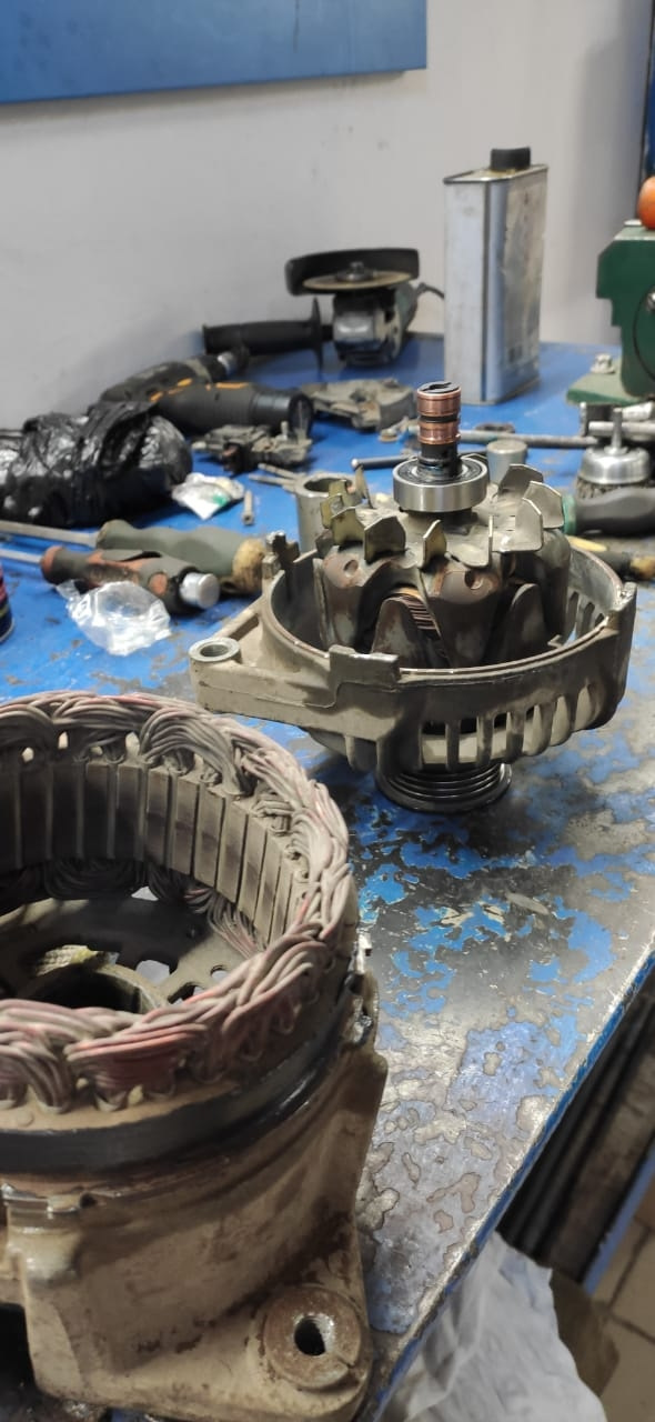 Замена подшипников генератора Bosch 120 — Opel Vectra C, 1,6 л, 2006 ...