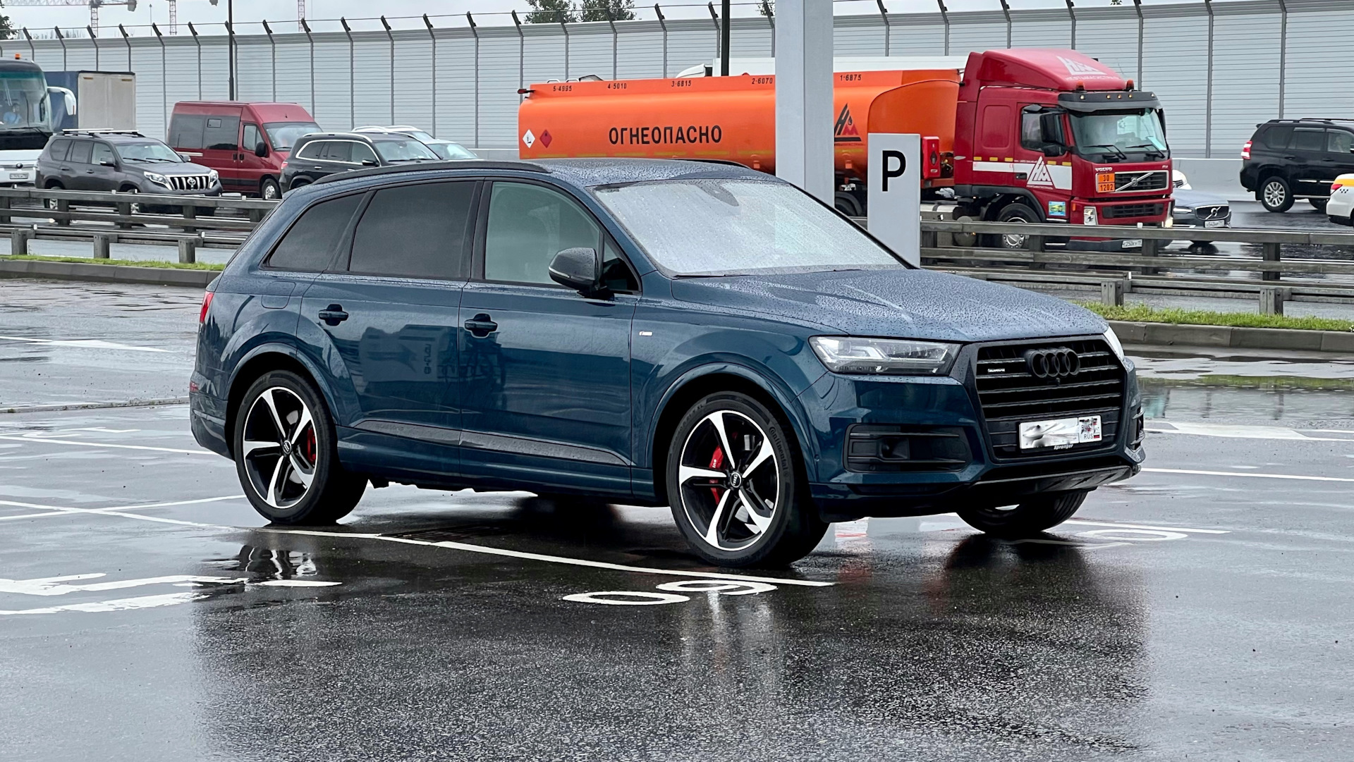 Замена масла в АКПП и полном приводе — Audi Q7 (2G), 3 л, 2019 года ...
