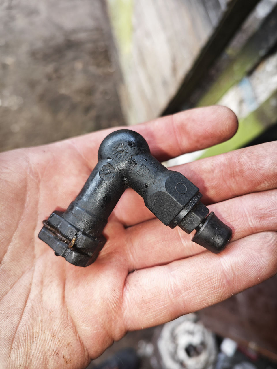 13105590 Фитинг трубопровода GM | Запчасти на DRIVE2