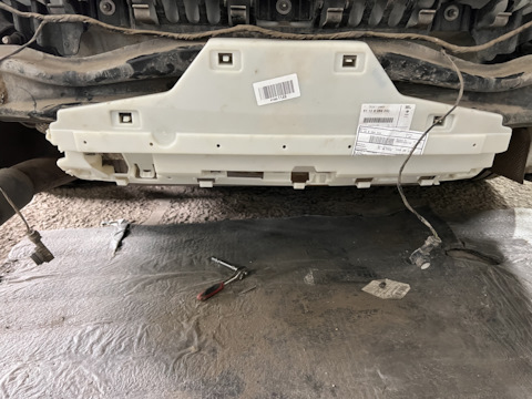 51118067944 Облицовка бампера BMW | Запчасти на DRIVE2