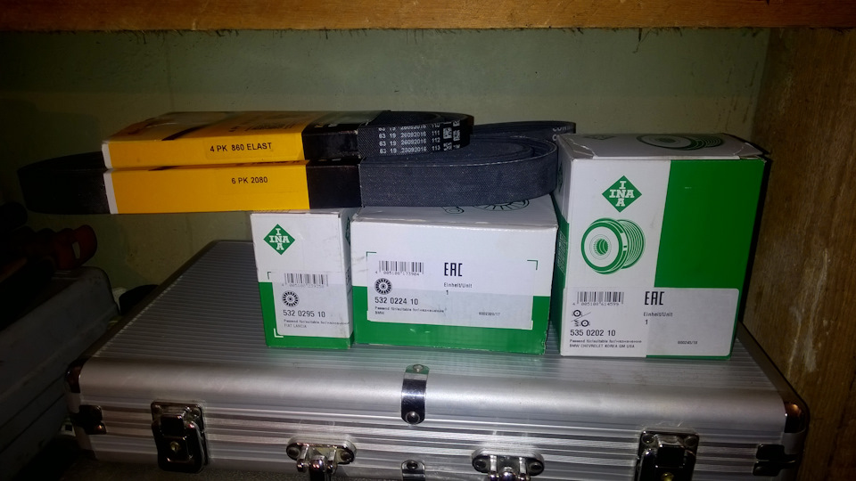 Замена роликов, ремней, обводная муфта BMW е53!))) — BMW X5 (E53), 3 л, 2004 года | плановое ТО ...