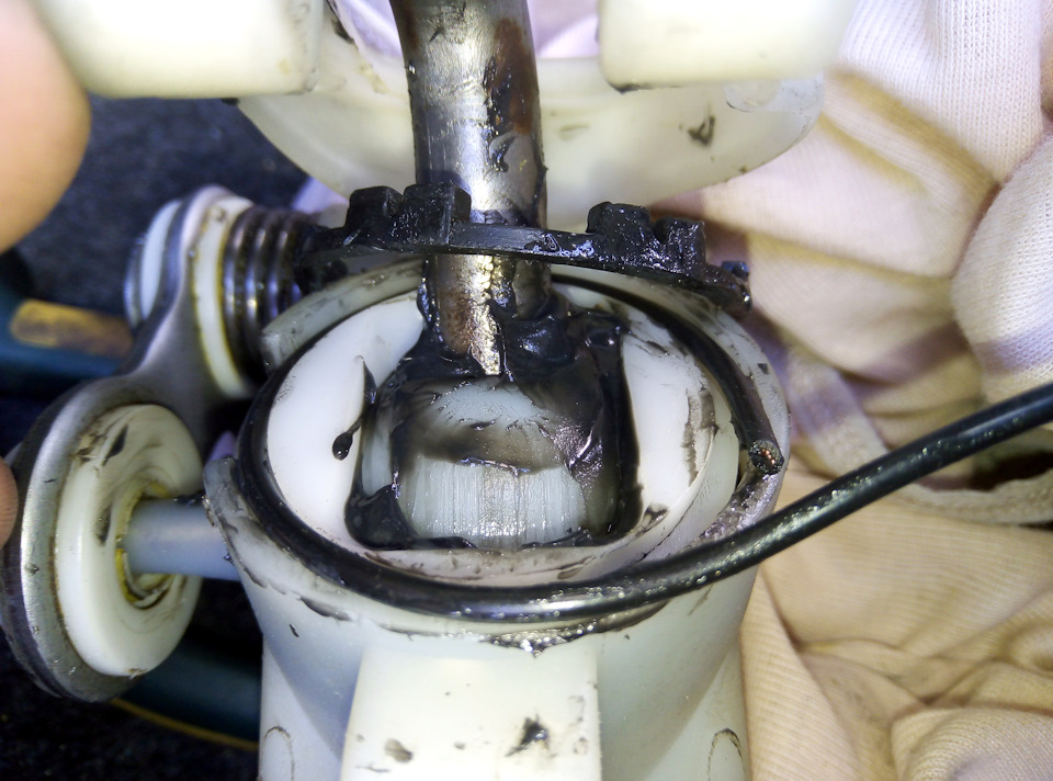 Проблемы и беготня с генератором. ТО кулисы КПП. Недозамена ...