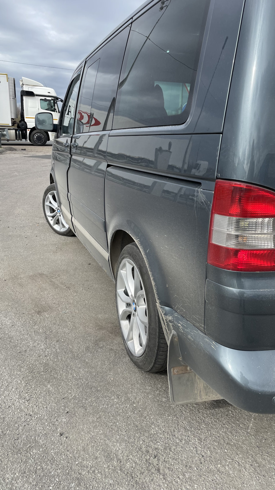 R19 245/45 и немного мойки. — Volkswagen Multivan (T5), 2,5 л, 2004 ...